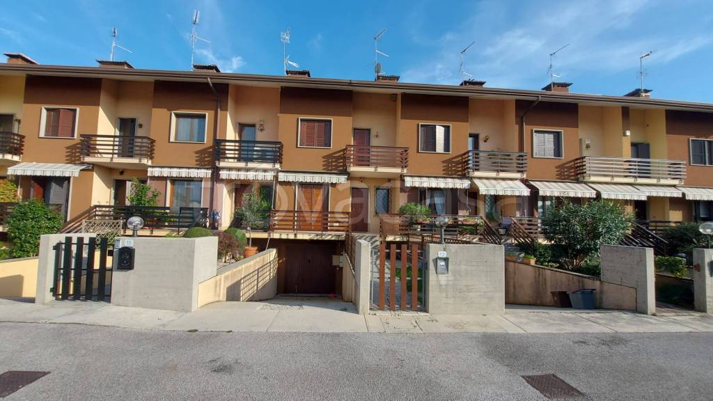 Villa a Schiera in vendita a Udine via Torino, 166/13
