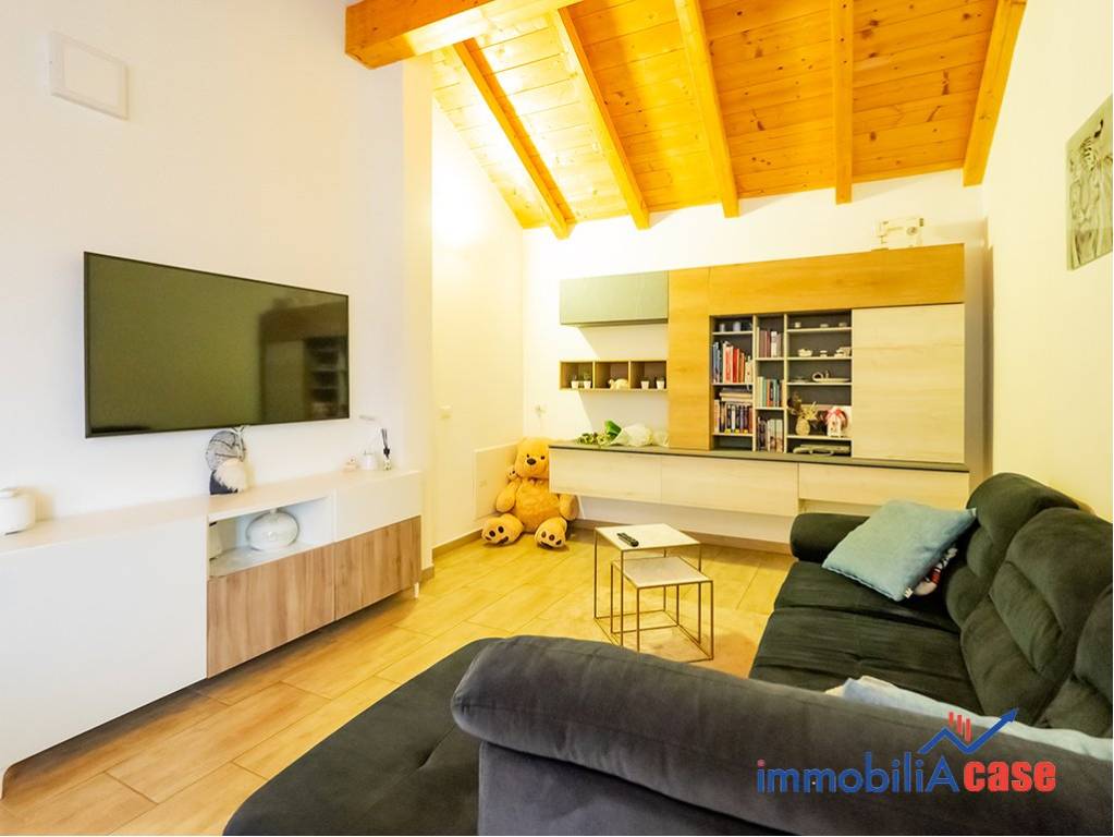 Appartamento in vendita a Bollate via Vicenza, 20