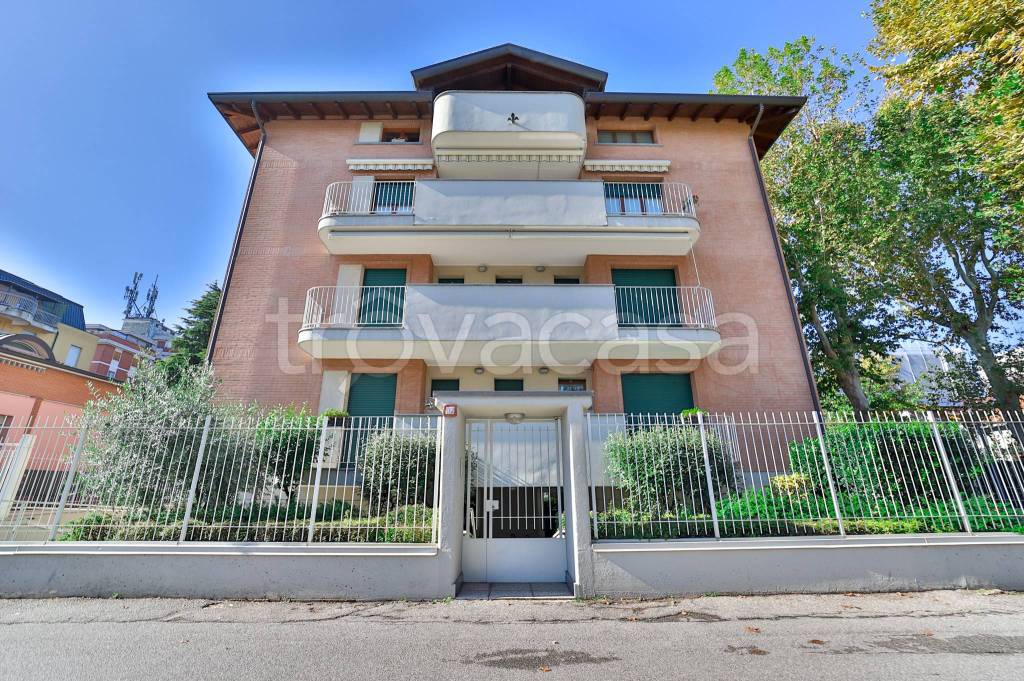 Appartamento in vendita a Brugherio via San Luigi, 2