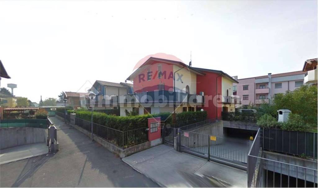 Appartamento all'asta a Boltiere via Leopardi, 5 / i