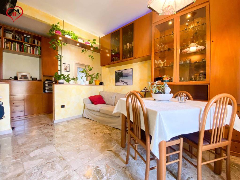 Appartamento in vendita a Trieste via Valmaura, 21