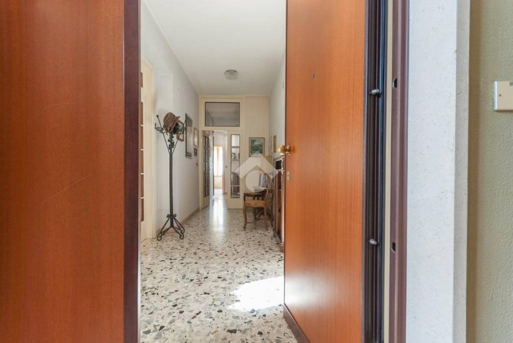 Appartamento in vendita a Roseto degli Abruzzi via Camillo Benso Conte di Cavour, 8