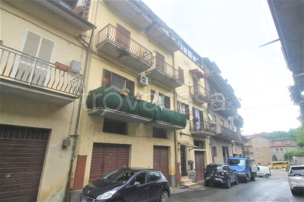 Appartamento in vendita a Carbognano via Fontana Vecchia, 76