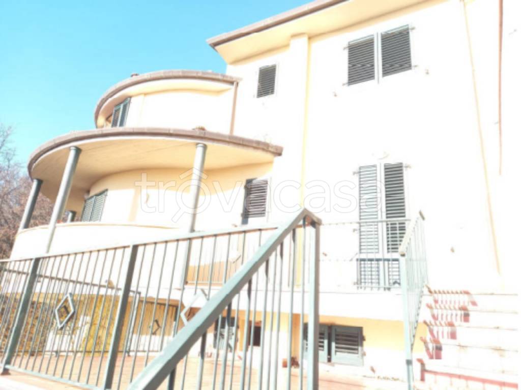 Appartamento all'asta a Capolona località Il Pino