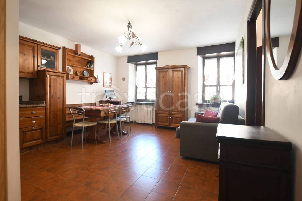 Appartamento in vendita a Bardonecchia via Medail, 102