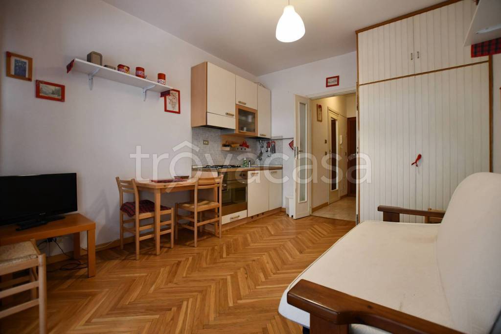 Appartamento in vendita a Bardonecchia via Callet, 19