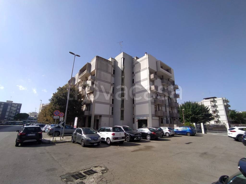 Appartamento in vendita a Lecce via Vecchia per Frigole, 20