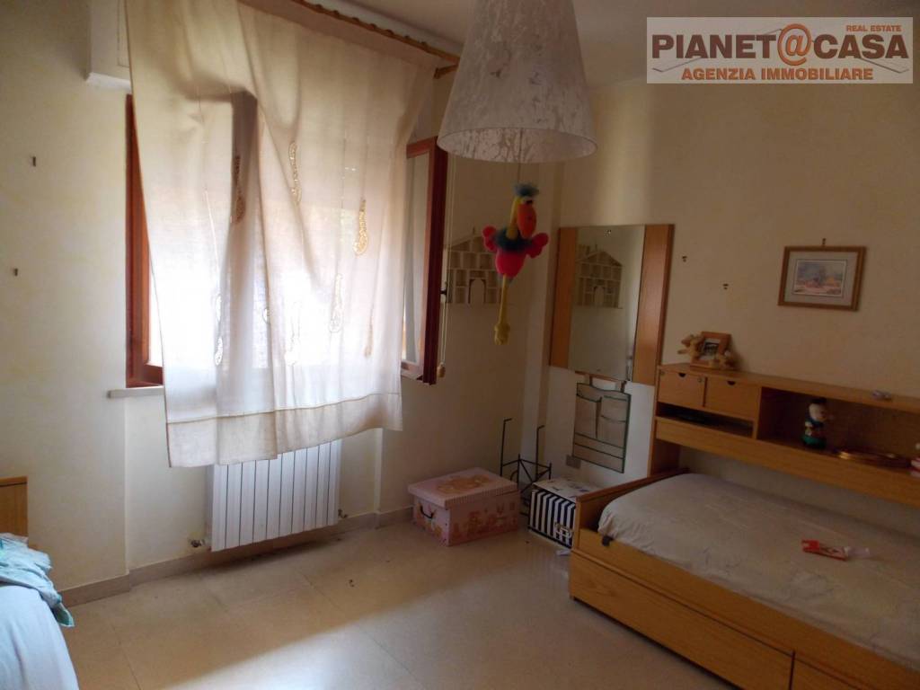 Appartamento in vendita a Castorano strada Provinciale 18