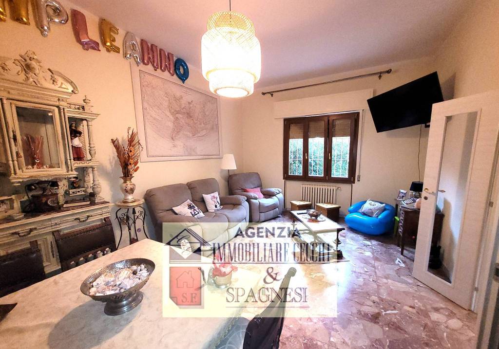 Villa in vendita a Campi Bisenzio via Cetino