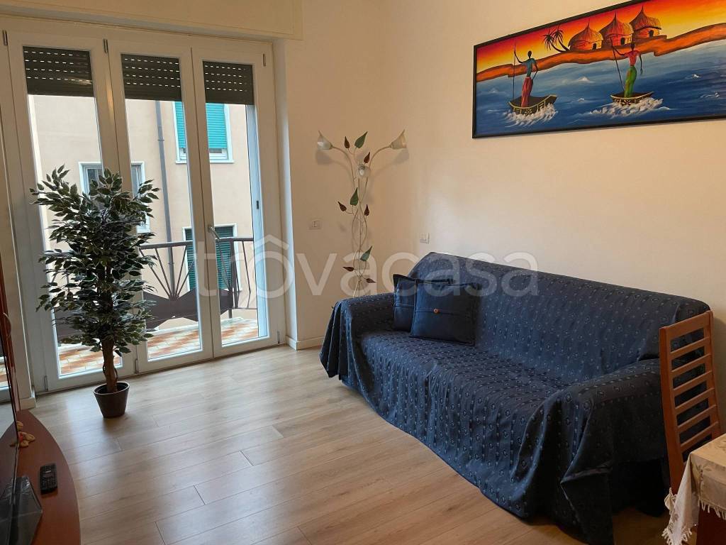 Appartamento in vendita a Bresso via Dante Alighieri, 12