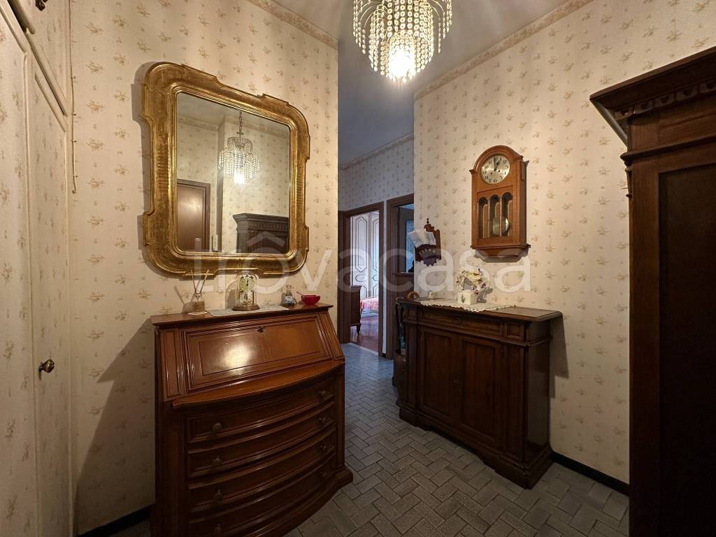 Appartamento in vendita a Genova corso Europa, 1837