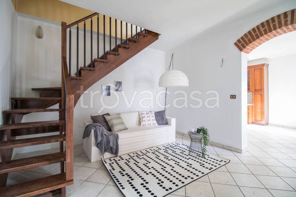 Casa Indipendente in vendita a Racconigi vicolo del Teatro, 8