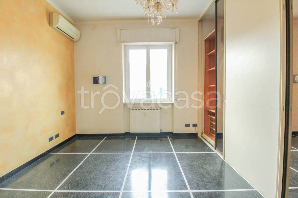 Appartamento in vendita a Genova corso Alessandro De Stefanis