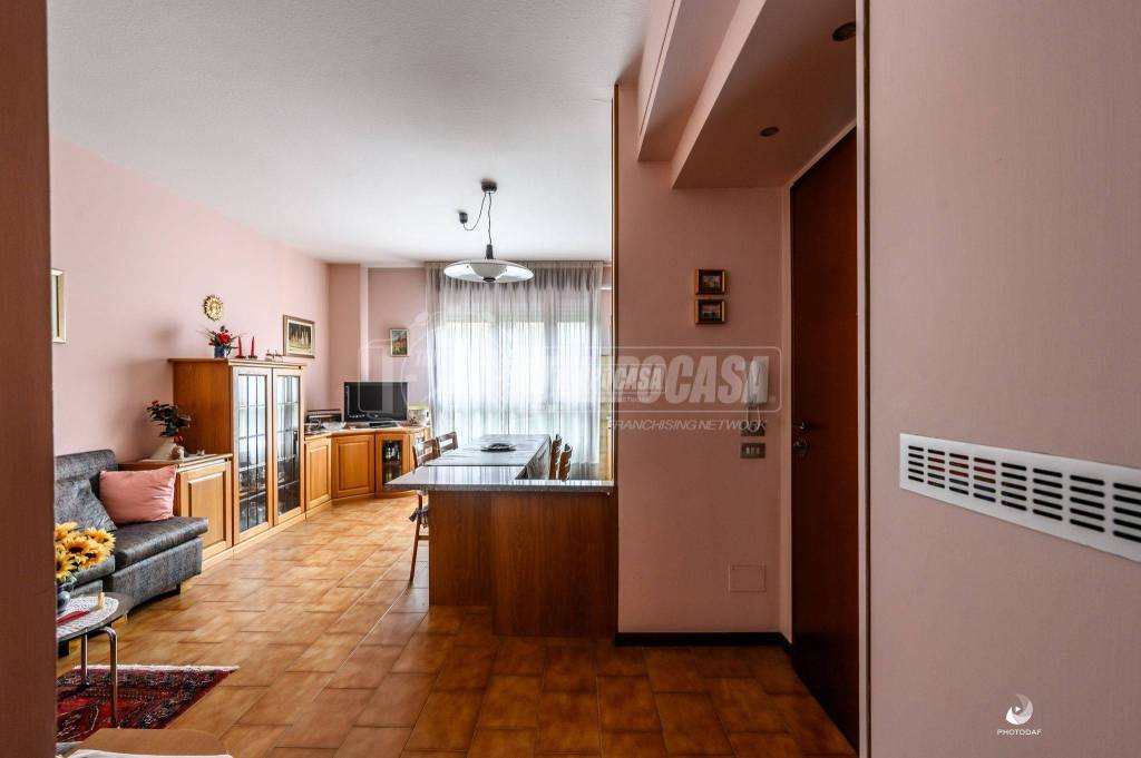 Appartamento in vendita a Modena via Carlo Casalegno