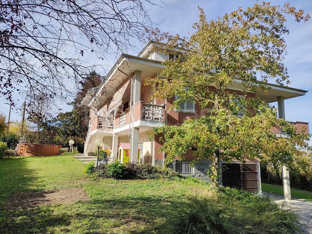 Villa Bifamiliare in vendita ad Antignano stradale Alba, 22