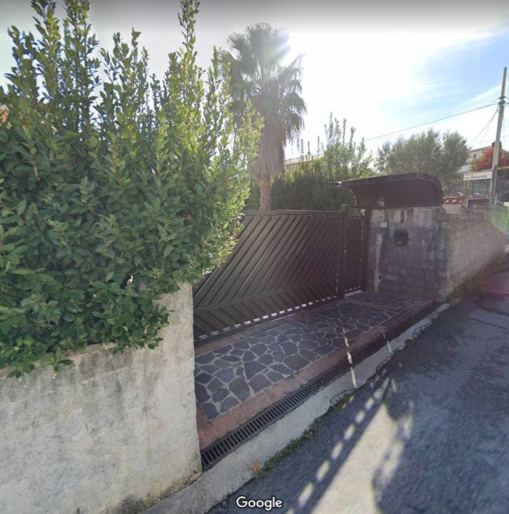 Appartamento all'asta a Marano Marchesato via Assunta