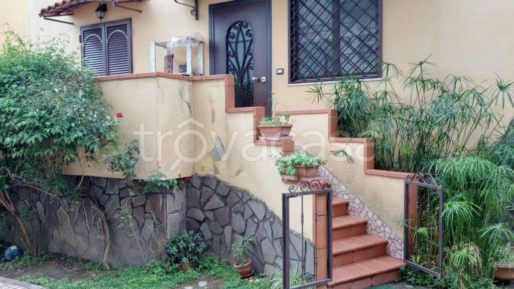 Villa Bifamiliare in vendita a Casoria iI Trav Nicola Rocco