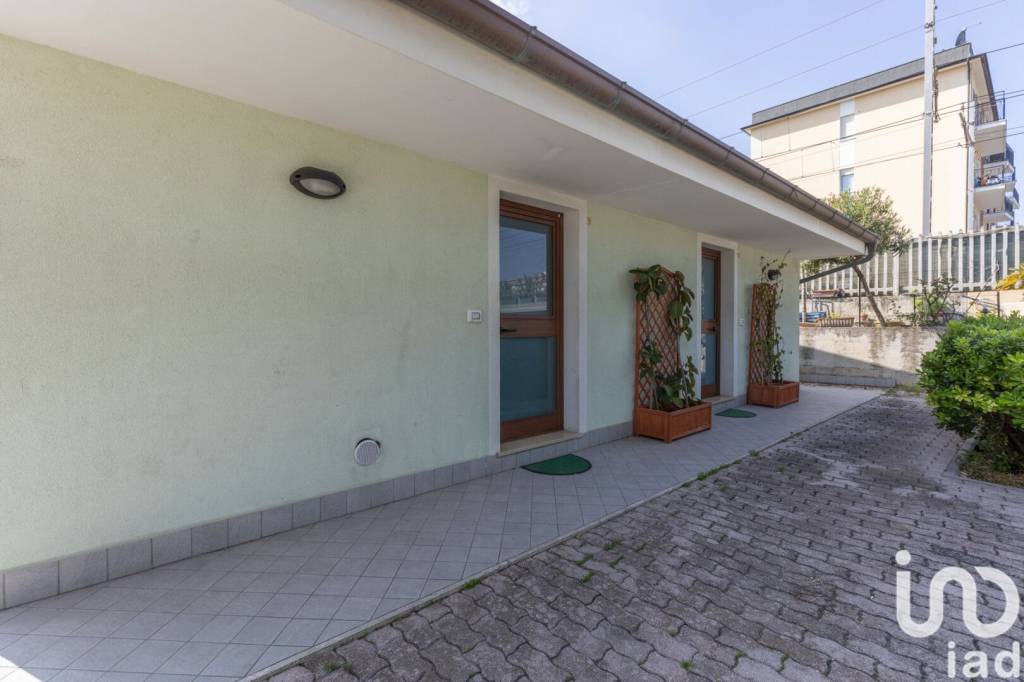 Appartamento in vendita a Fermo viale del lido, 39