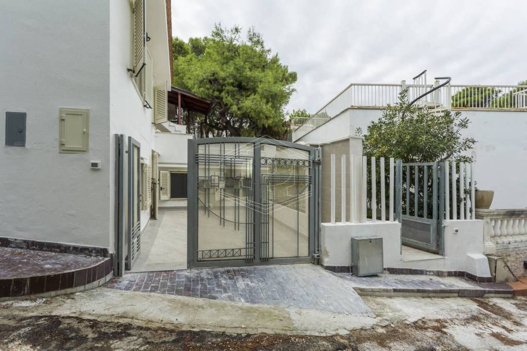 Villa in vendita a Peschici mancore Località Paglianza