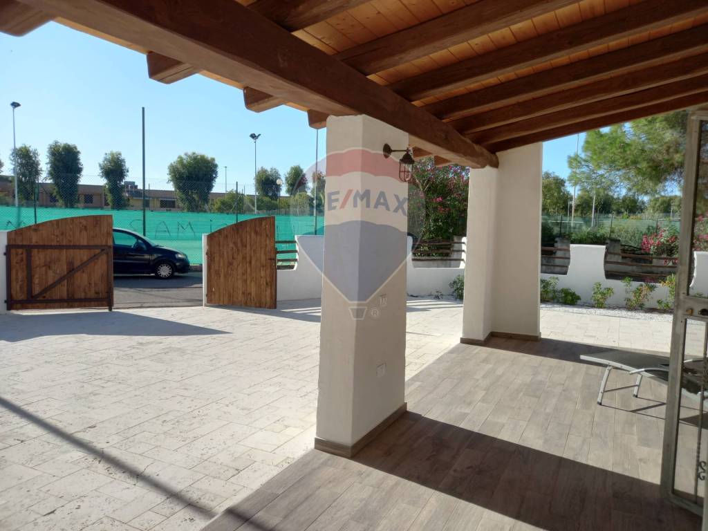 Villa a Schiera in vendita a Quartu Sant'Elena via Volturno, 13