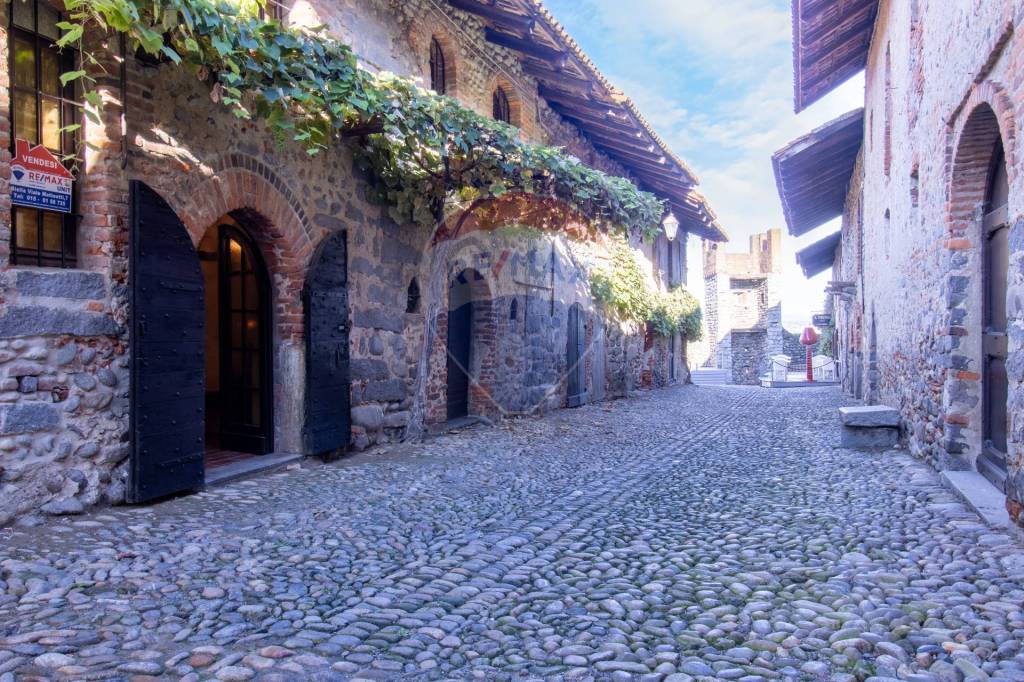 Rustico in vendita a Candelo ricetto di Candelo