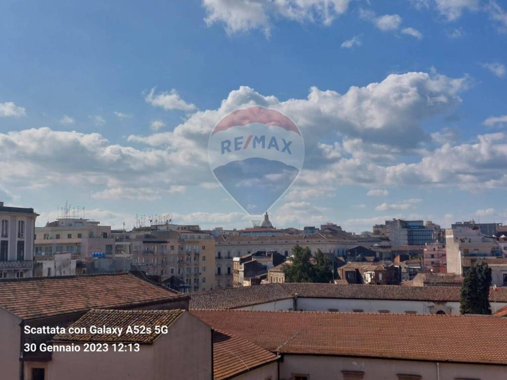 Appartamento in vendita a Catania via Carmelitani, 7