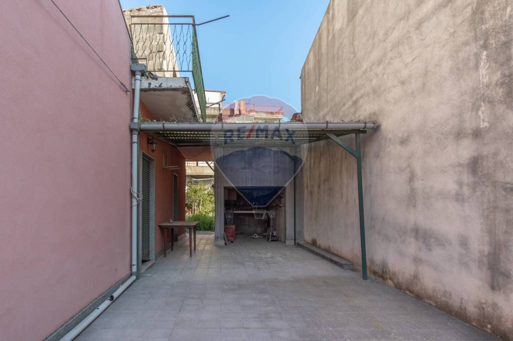 Casa Indipendente in vendita a Camporotondo Etneo via roma, 60