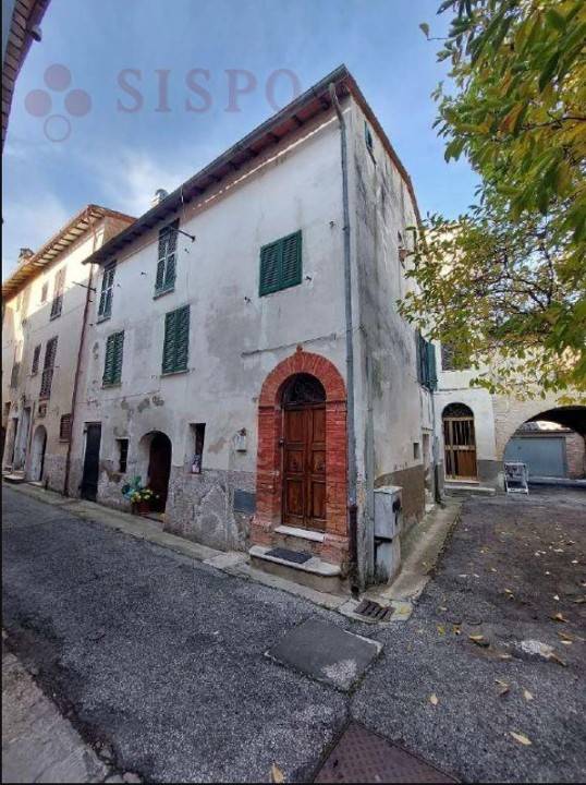 Appartamento all'asta a Deruta via trento