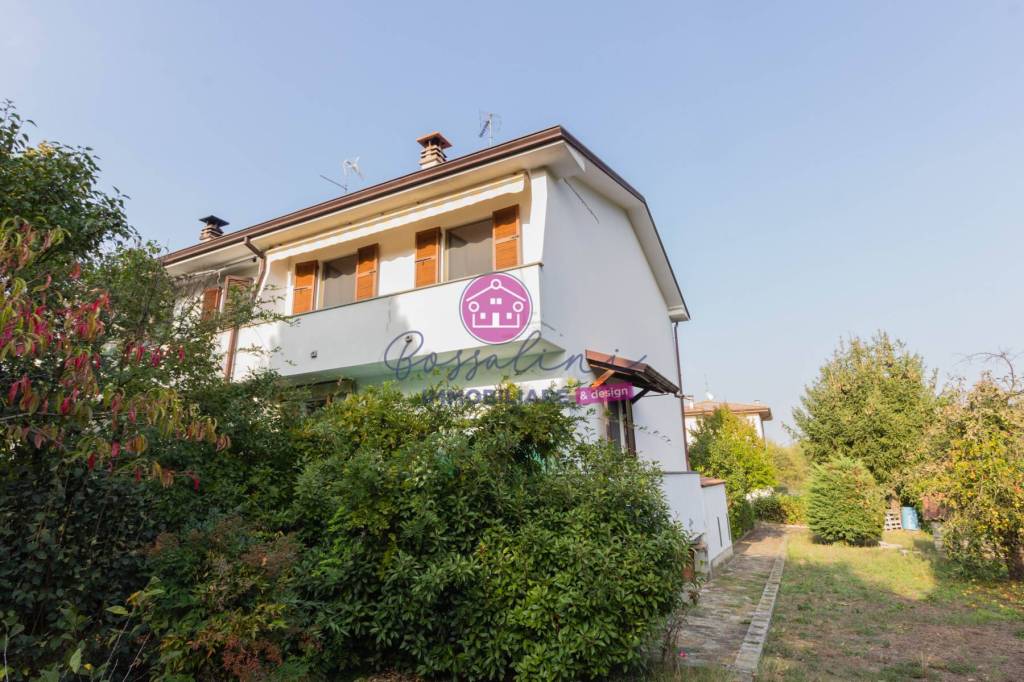 Villa Bifamiliare in vendita a Piozzano via tassara, 3