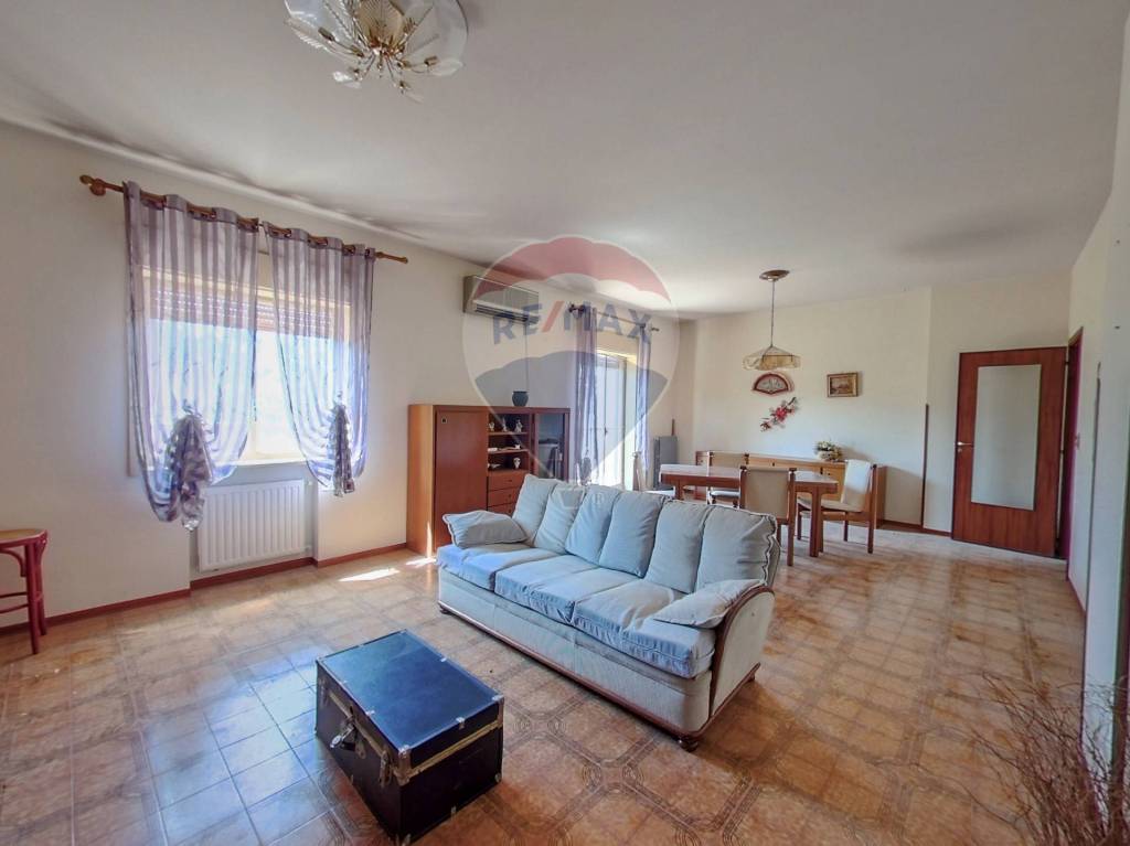 Appartamento in vendita a Cinisi via Nazionale, 125