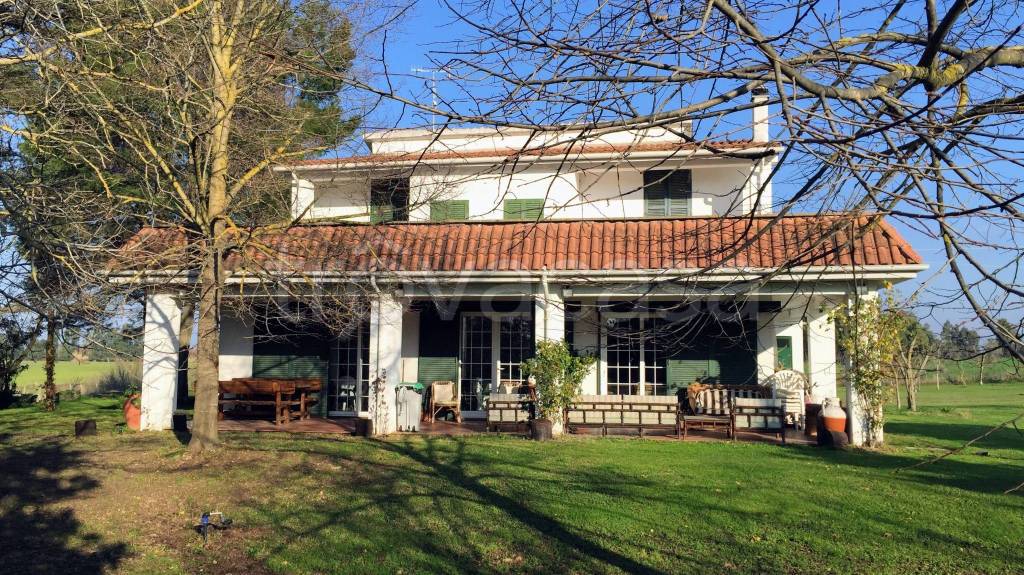 Villa in vendita a Vetralla via Aurelia Bis, 65A