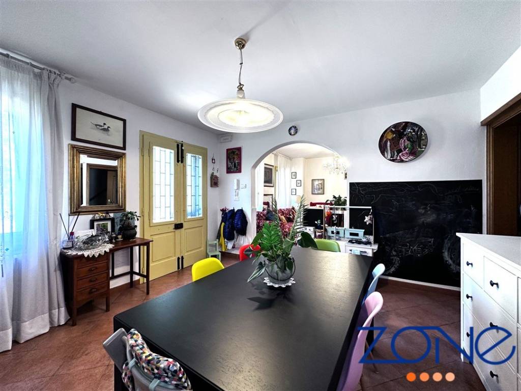 Villa in vendita a Morsano al Tagliamento via Carbona, 40