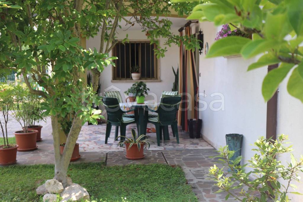Villa in vendita a Borgo Virgilio