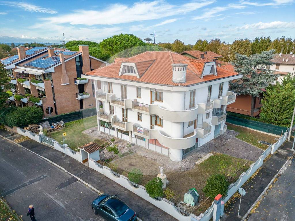 Appartamento in vendita a Bellaria-Igea Marina via Caprera, 12