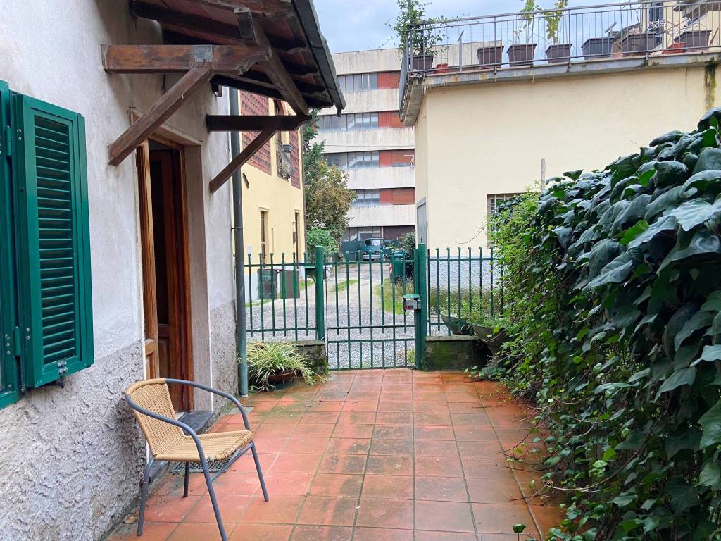 Casa Indipendente in vendita a Lucca viale Giacomo Puccini, 1349B