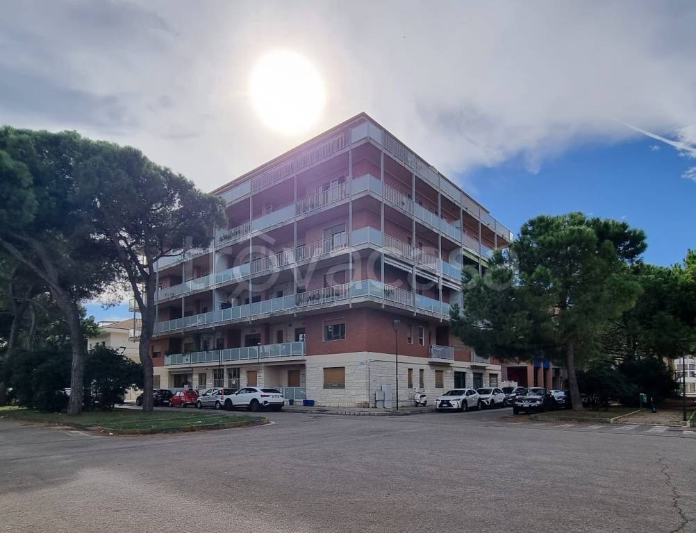 Attico in vendita a Pescara viale Modesto della Porta, 24