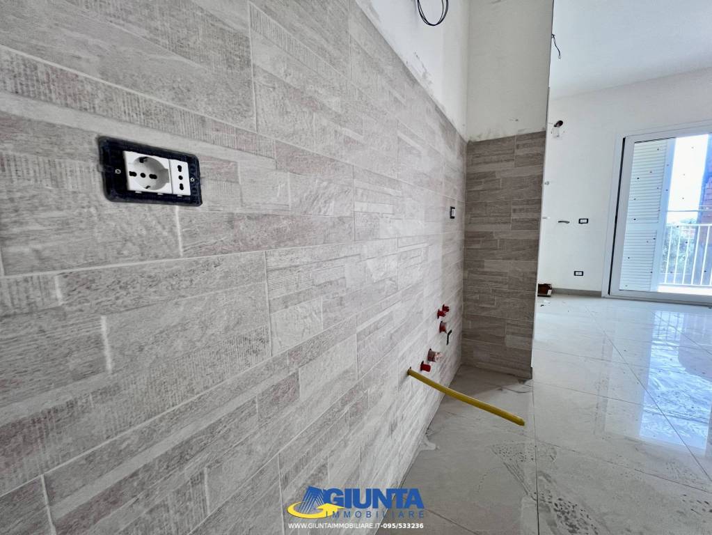 Appartamento in vendita ad Aci Castello via Stazzone, 8