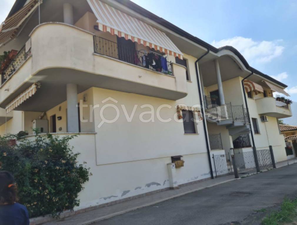 Appartamento all'asta a Sermoneta via della Sorgente