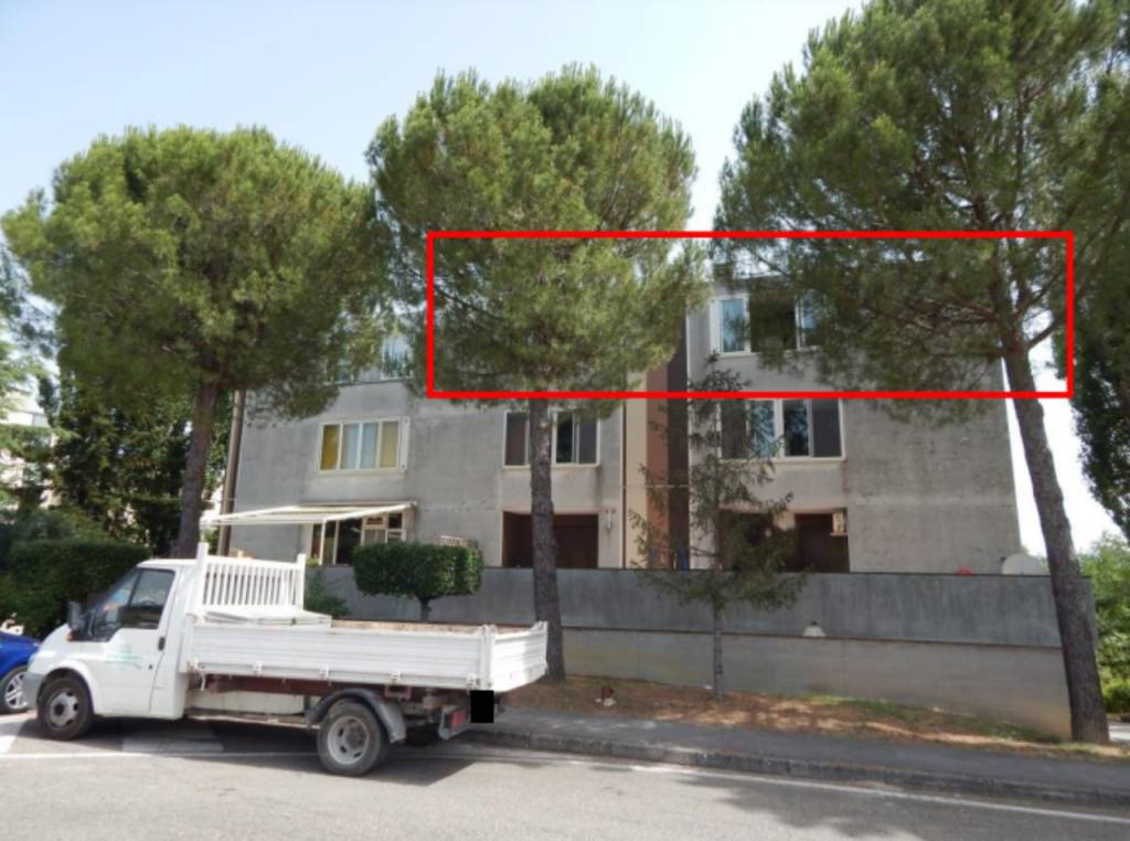 Appartamento all'asta a Pesaro via Amiata