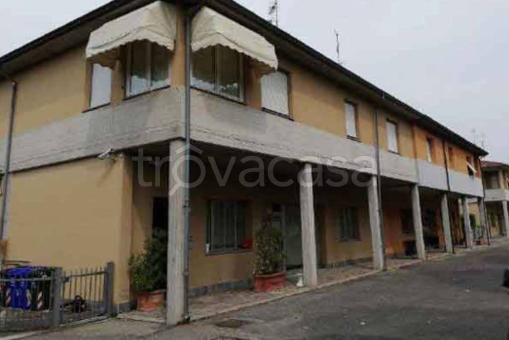 Appartamento all'asta a Montechiarugolo via g. Ferrari
