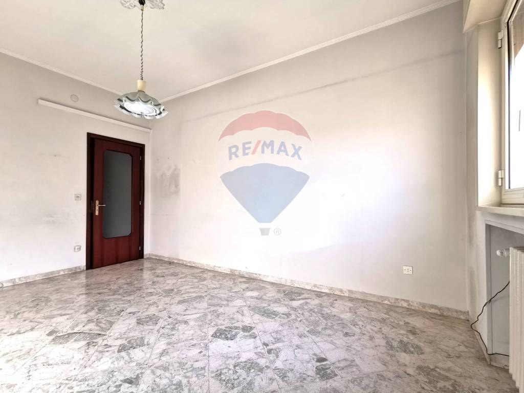 Appartamento in vendita a Bari via Brigata Bari, 96