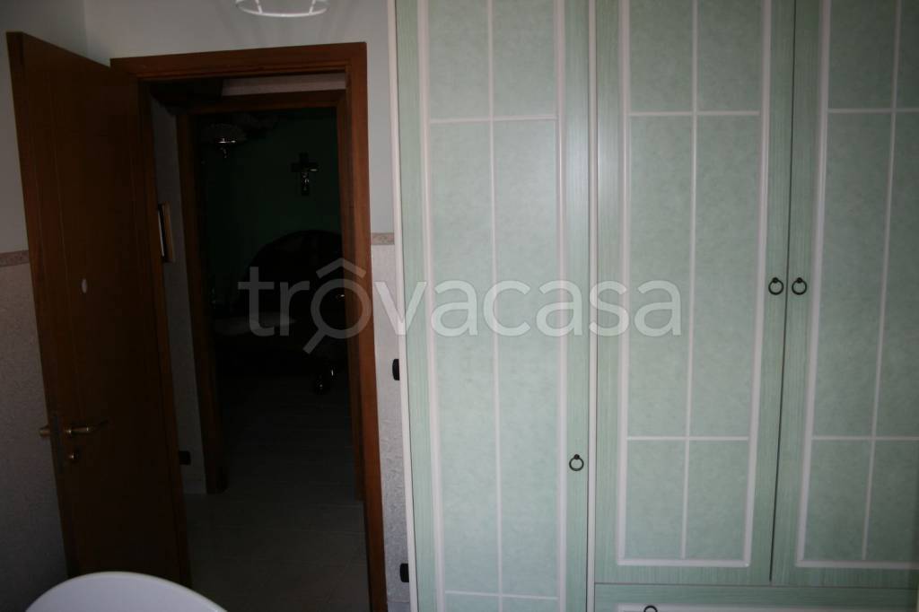 Appartamento in vendita a Ceglie Messapica via Bachelet, 19