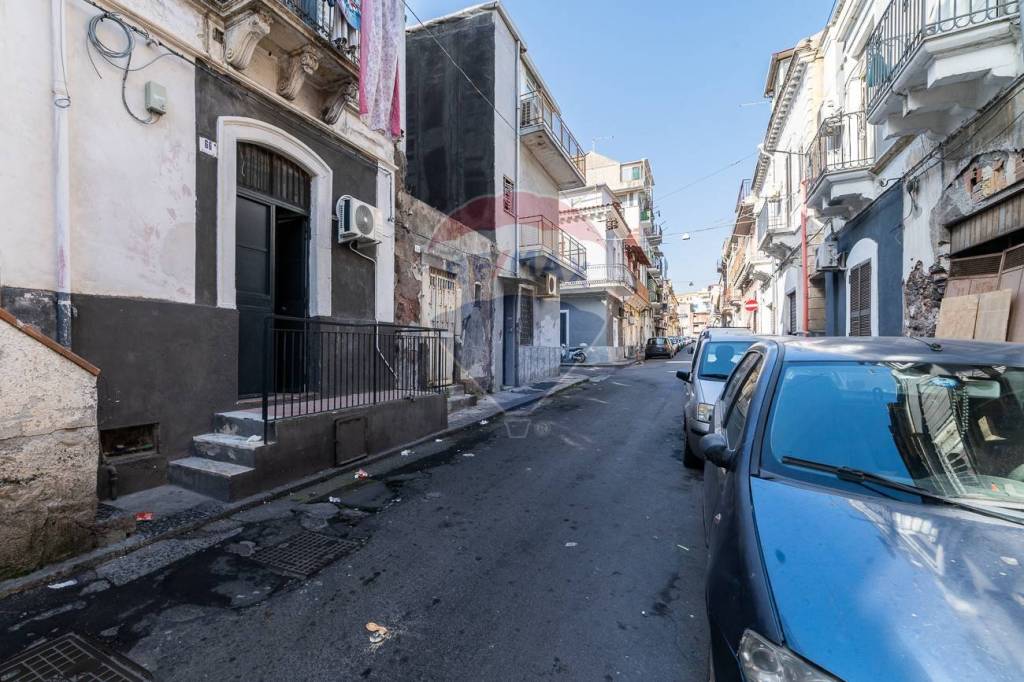 Appartamento in vendita a Catania via ortolani, 66