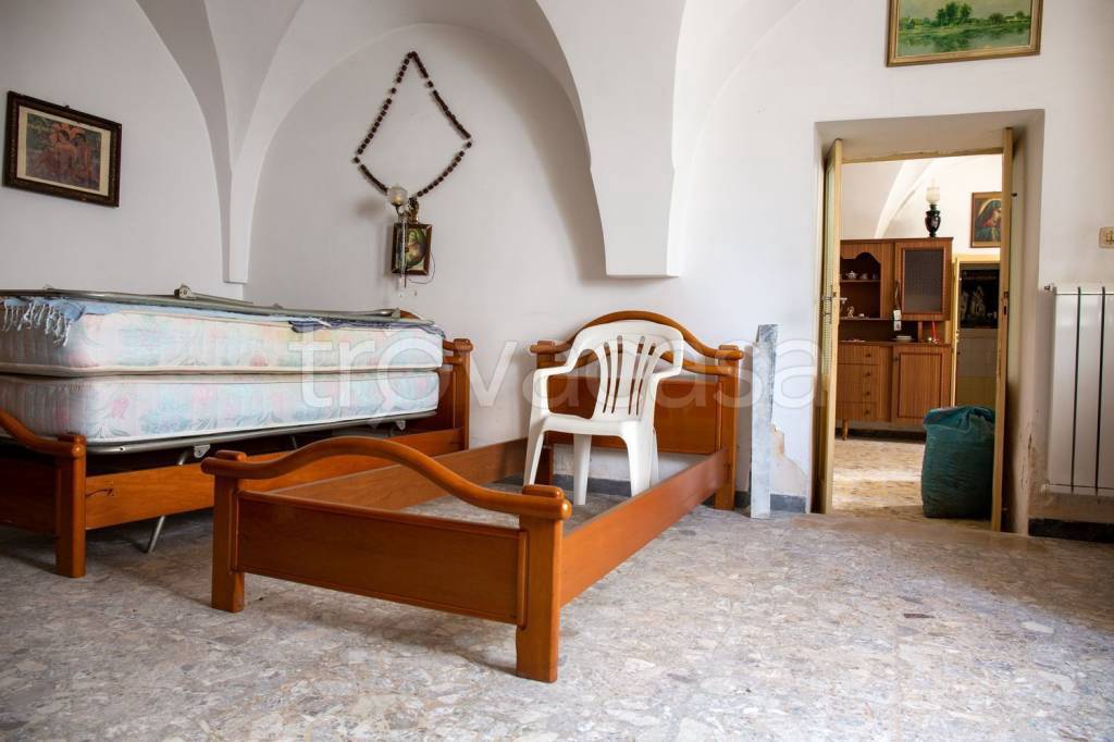 Rustico in vendita a Ceglie Messapica via XX Settembre, 62 -64