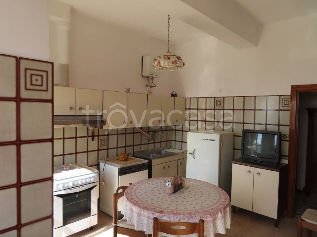 Appartamento in vendita a Ceglie Messapica catullo