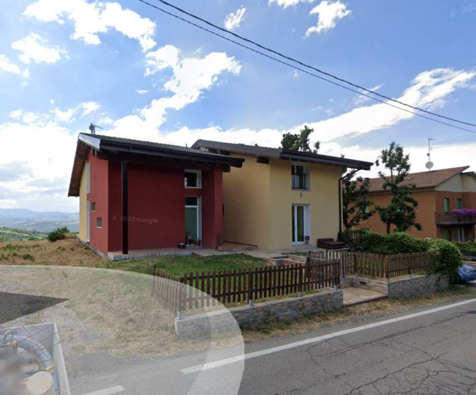 Appartamento all'asta a Canossa localita' Trinità via Trinità