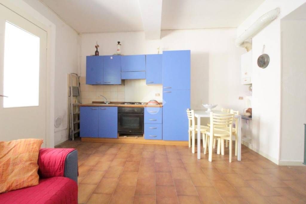 Appartamento in vendita a Lodi via Castelfidardo, 22