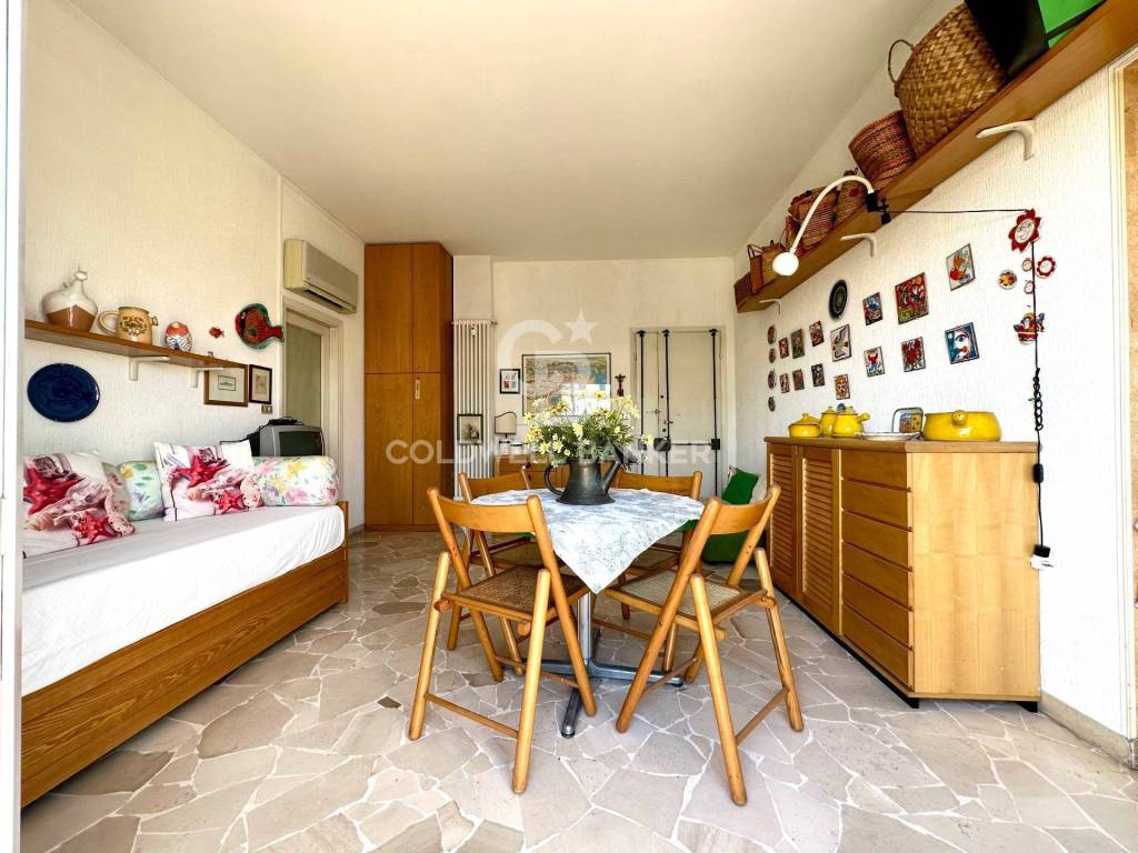 Appartamento in vendita a Rimini viale Cariddi, 2