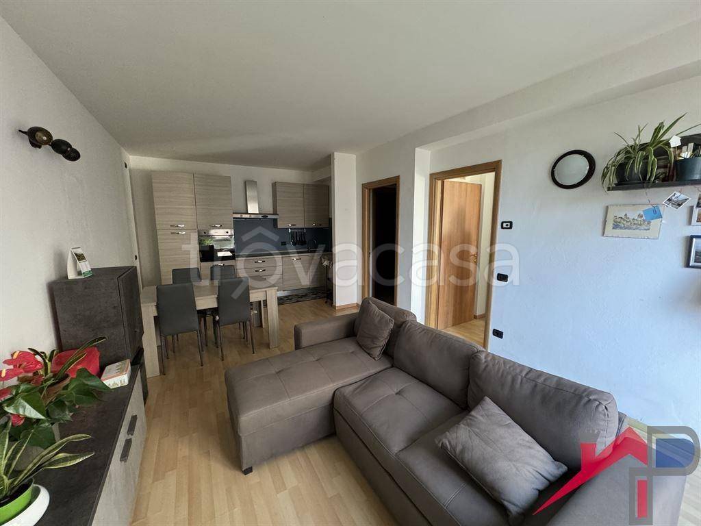 Appartamento in vendita a Calolziocorte