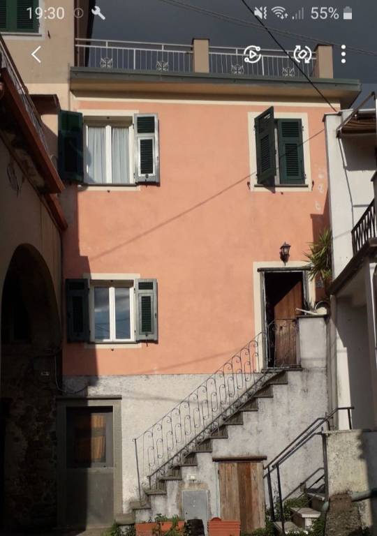 Appartamento in in vendita da privato a Follo via Cadro, 8